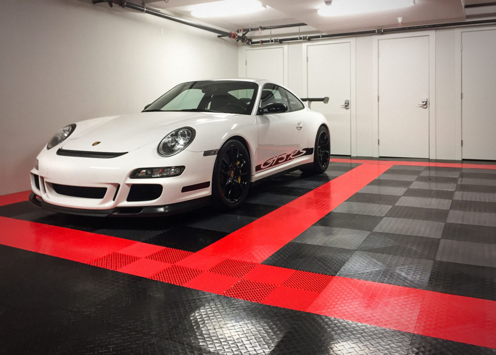 RaceDeck XL 20 Pack | Largest Garage Floor Tile On The Market